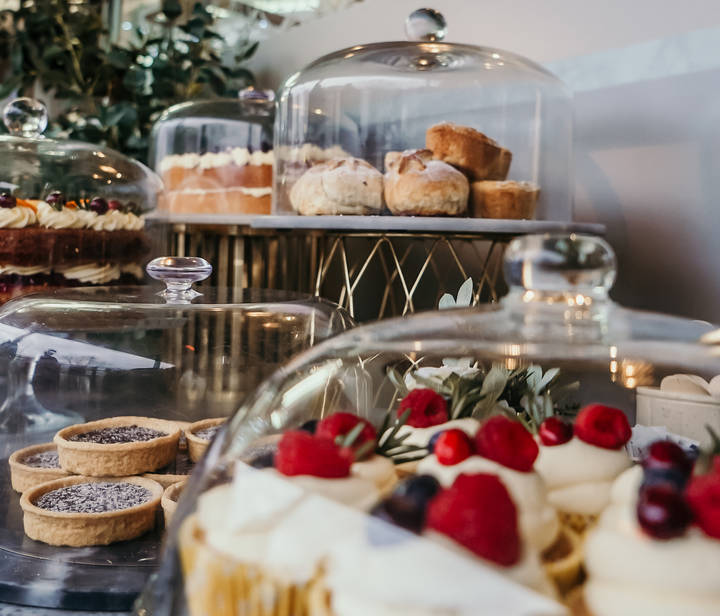 White Rabbit Teahouse - Vintage Styled Teahouses in Nottingham City Center