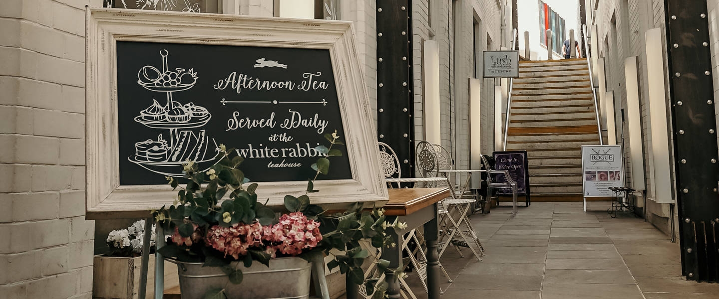 White Rabbit Teahouse - Vintage Styled Teahouses in Nottingham City Center